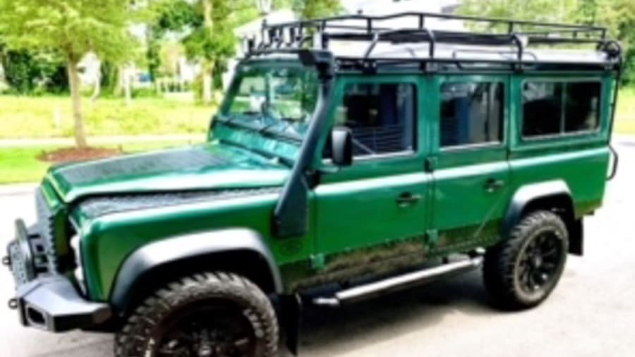 1994 Land Rover Defender 110 at Harrisburg 2022 as S110.1 - Mecum Auctions
