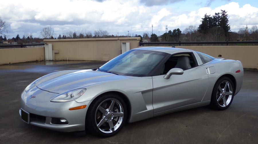 2005 Chevrolet Corvette Coupe at Portland 2017 as S45 - Mecum Auctions