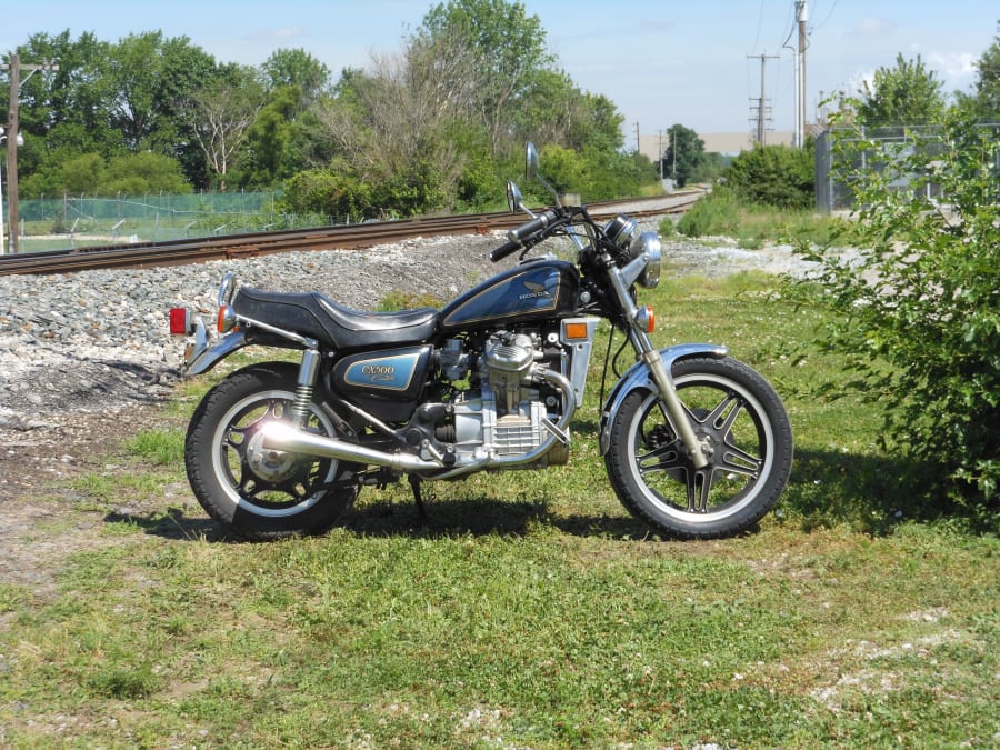 1981 Honda CX500C at Harrisburg Motorcycles 2015 asU94 - Mecum Auctions