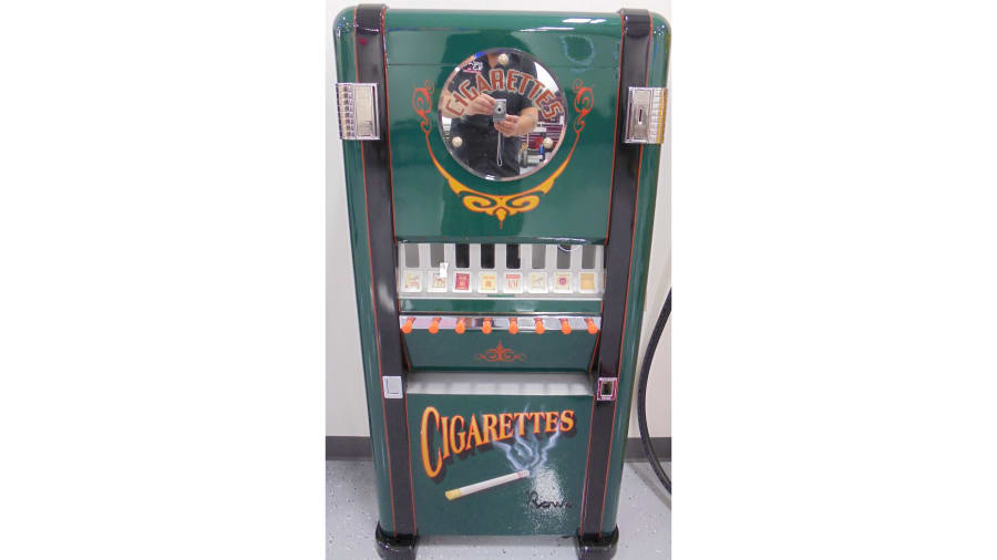 Cigarette Machine for Sale at Auction - Mecum Auctions