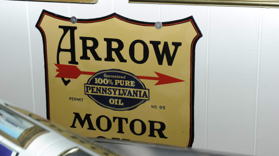 Arrow Motor Oil Shield Sign 30x30 at The Road Art Auction 2015 as S84 ...