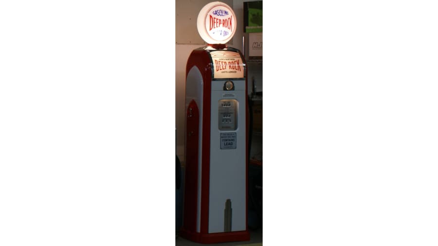 Deep Rock National A38 Gas Pump for Sale at Auction - Mecum Auctions