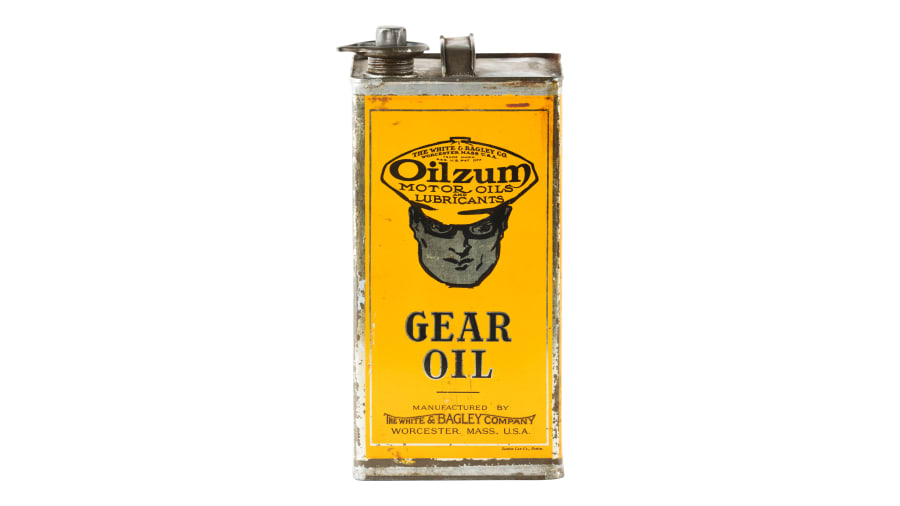 Oilzum Gear Oil One Gallon Oil Can for Sale at Auction - Mecum Auctions