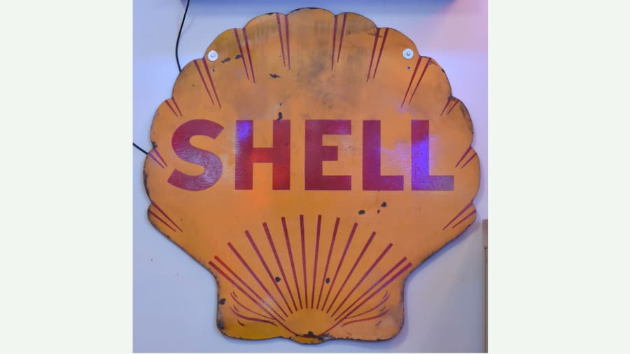 Shell Sign DSP 48x48 at Indy Road Art 2017 as H147 - Mecum Auctions
