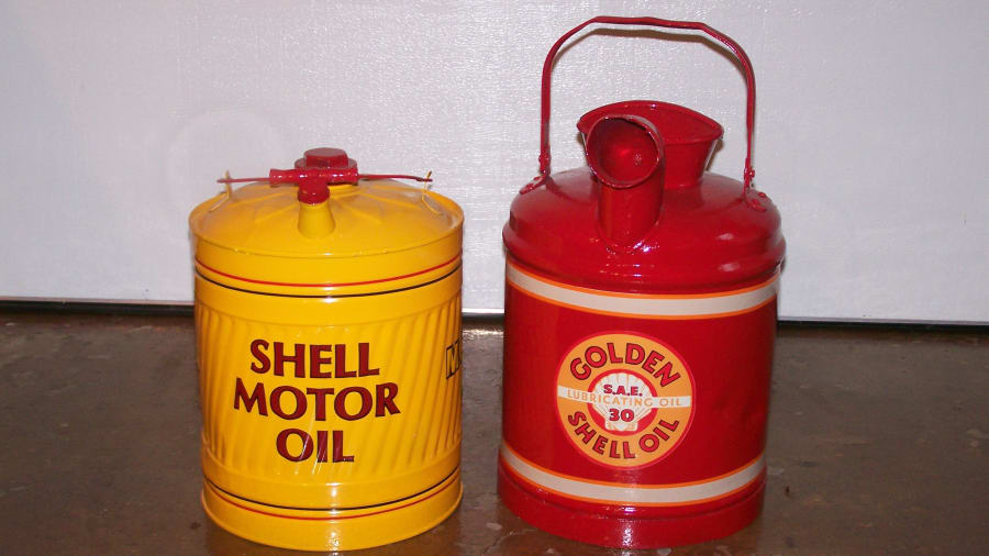 Shell Oil Cans Lot Of 2 at Indy Road Art 2017 as K32 - Mecum Auctions