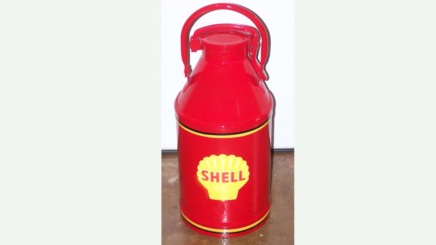 Shell 5 Gallon Gas Can at Indy Road Art 2017 as K33 - Mecum Auctions