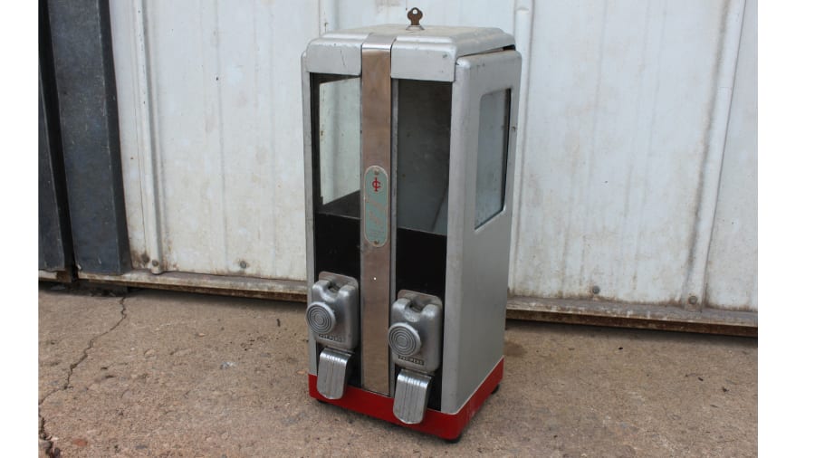 Kandy King Vending Machine for Sale at Auction - Mecum Auctions