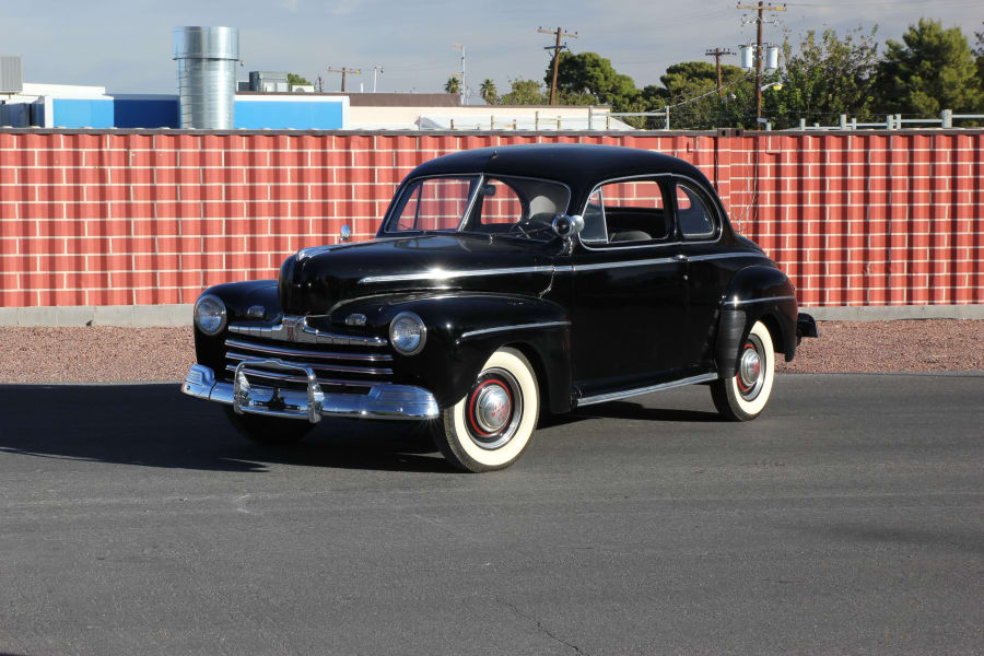 1946 Ford Deluxe Sedan for Sale at Auction - Mecum Auctions