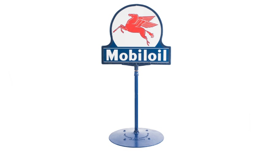 Original Mobiloil Keyhole Curb Sign 31x31x72 at Harrisburg Road Art ...