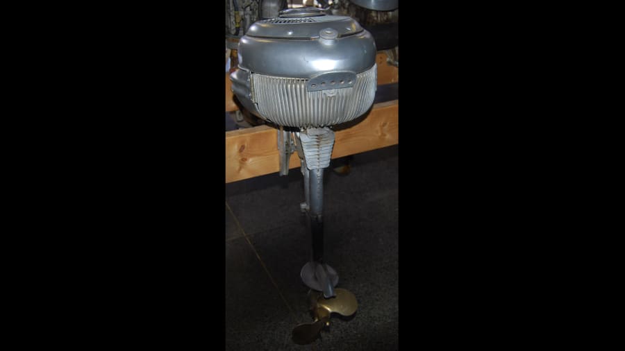 1938 Bendix Twin Outboard Boat Motor at Indy Road Art 2018 as J348 - Mecum Auctions