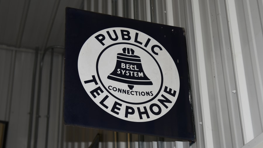 Bell System Public Telephone DSPF 18x18 at Indy Road Art 2018 as B56 ...
