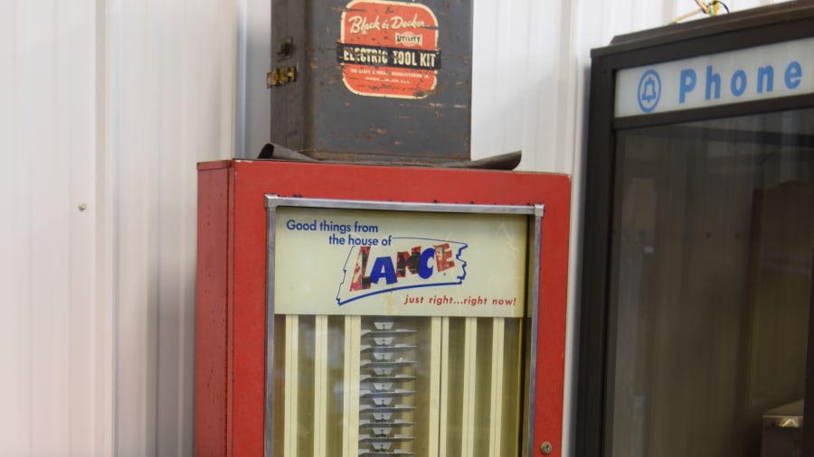 Lance Snacks Original Vending Machine 72x24x12 for Sale at Auction ...