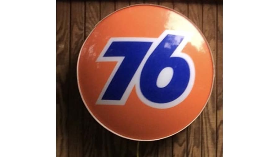 Union 76 Single-Sided Lit Sign 36-in for Sale at Auction - Mecum Auctions