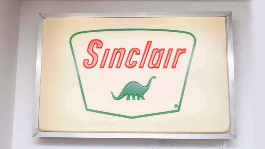 Sinclair Single-Sided Backlit Plastic Sign for Sale at Auction - Mecum ...