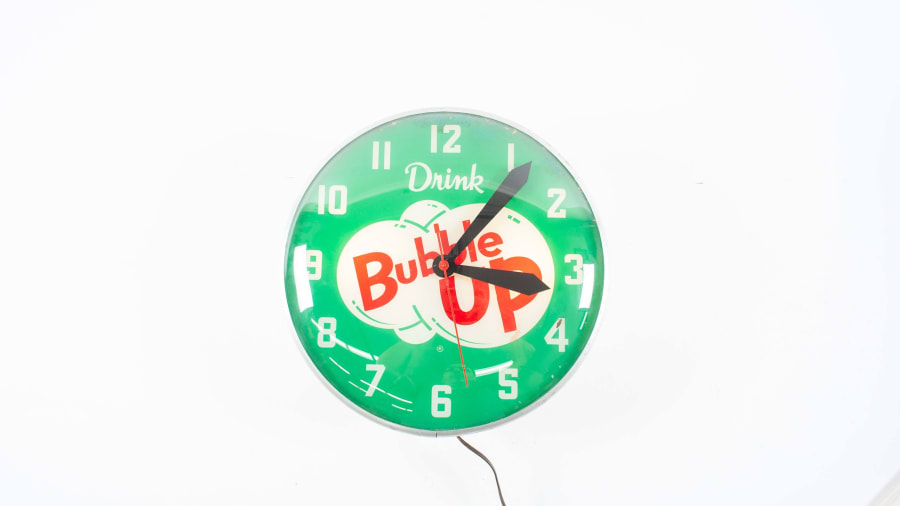 Bubble Up Glass Face Lighted Clock for Sale at Auction - Mecum Auctions