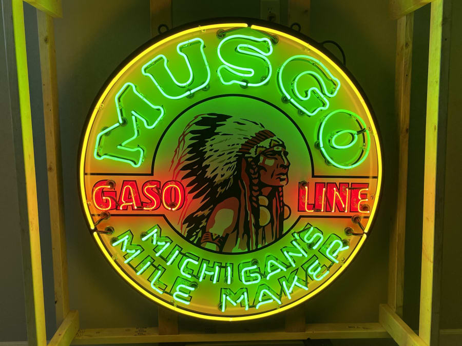 Custom Made Musgo Single-Sided Neon Sign for Sale at Auction - Mecum ...