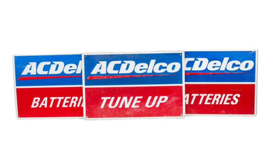 Delco Batteries Single-Sided Tin at Indy Road Art 2021 as M465 - Mecum ...
