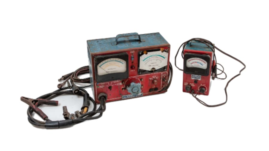 Sun Tester at Indy Road Art 2021 as E137 - Mecum Auctions