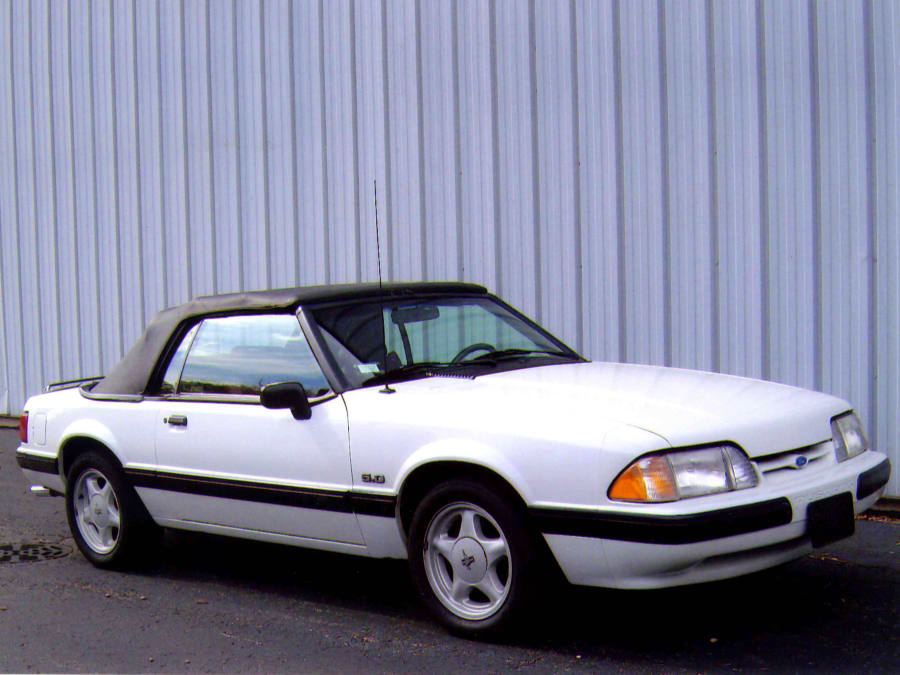 1991 Ford Mustang LX Convertible at Dana Mecum's 25th Original Spring ...