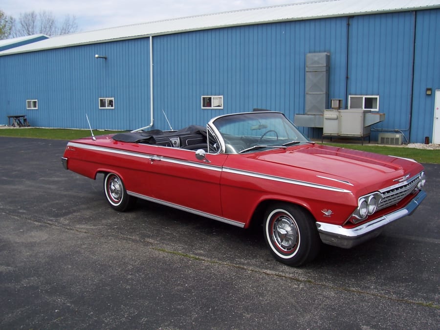 1962 Chevrolet Impala Convertible at Dana Mecum's 25th Original Spring ...