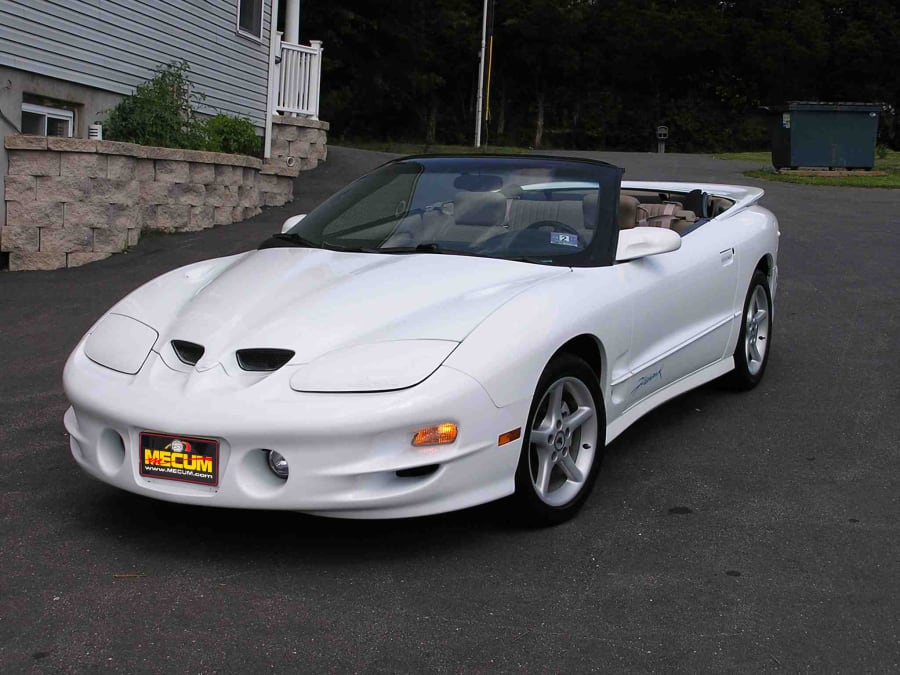 2000 Pontiac Trans Am at Dana Mecum's 25th Original Spring Classic 2012 ...