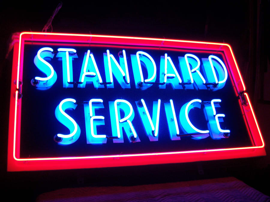 Standard Neon Sign SSPN for sale at Dana Mecum's 27th Original Spring ...