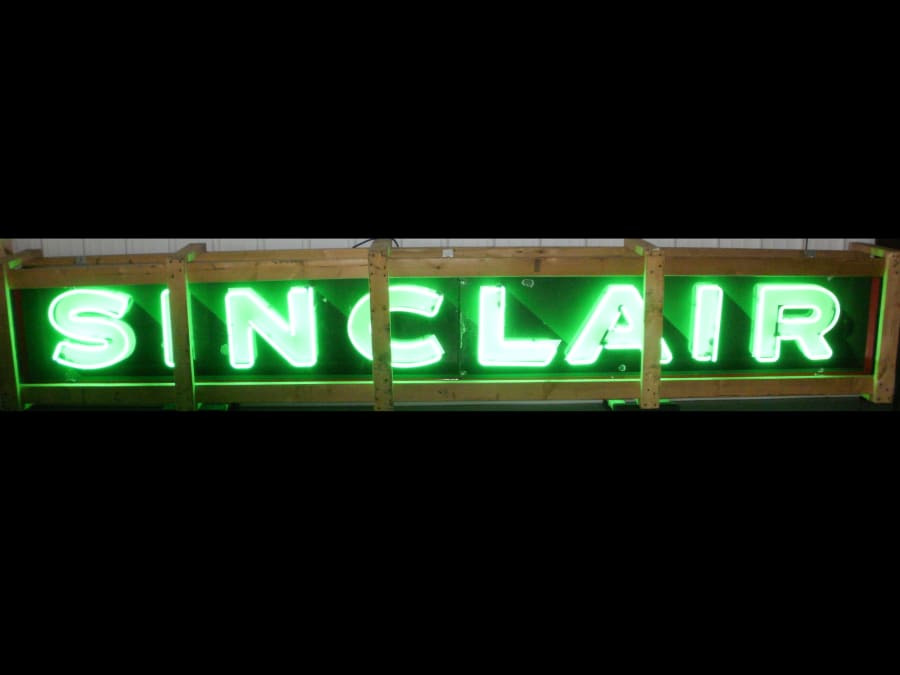 Sinclair Neon Sign SSPN 2x14ft at Dana Mecum's 27th Original Spring ...