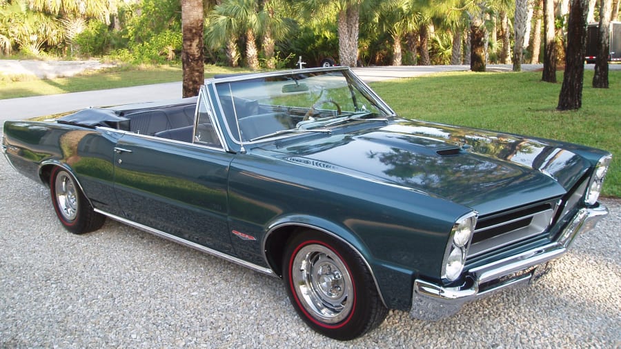 Unleash The Beast A Deep Dive Into The Legendary 1965 Pontiac Lemans Convertible