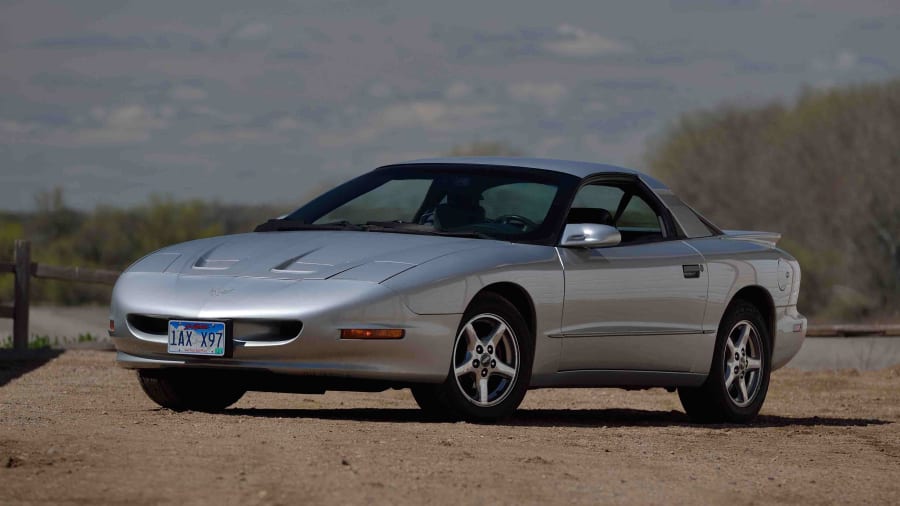 1997 Pontiac Firebird Formula at Indy 2017 as G205 - Mecum Auctions