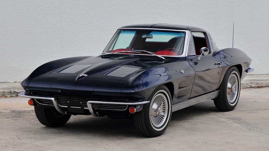 1963 Chevrolet Corvette Split Window Coupe at Indy 2019 as F154 - Mecum ...