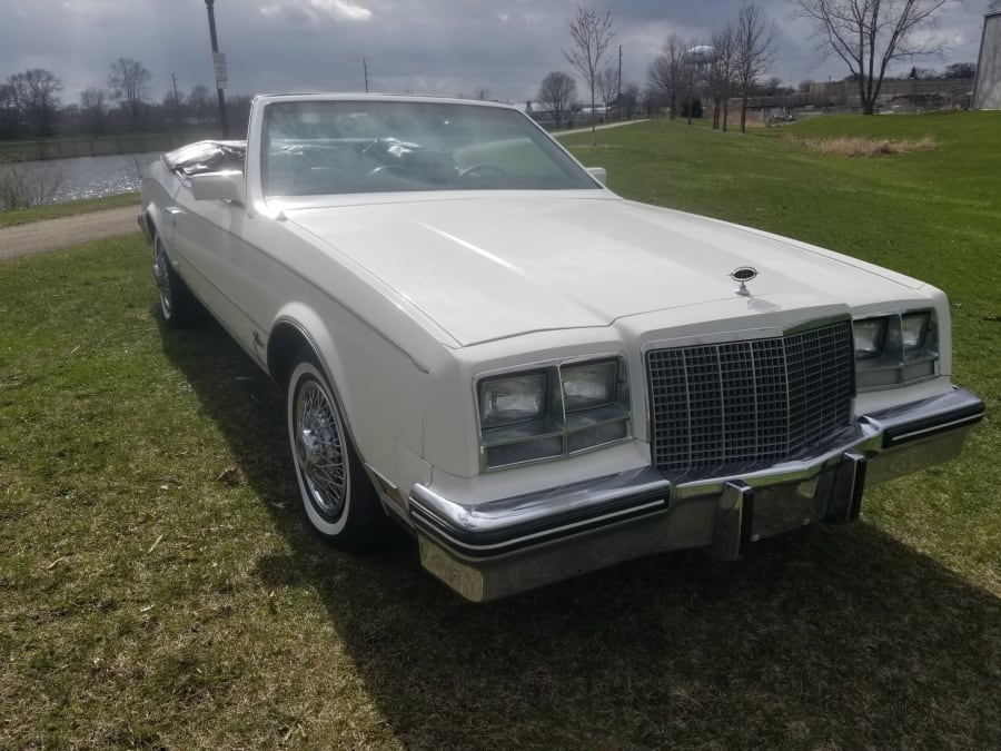 1982 Buick Riviera Convertible for Sale at Auction - Mecum Auctions