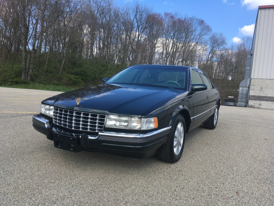 1996 Cadillac Seville SLS at Indy 2020 as G82 - Mecum Auctions