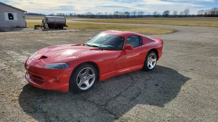 2000 Dodge Viper GTS Coupe at Indy 2020 as W114 - Mecum Auctions