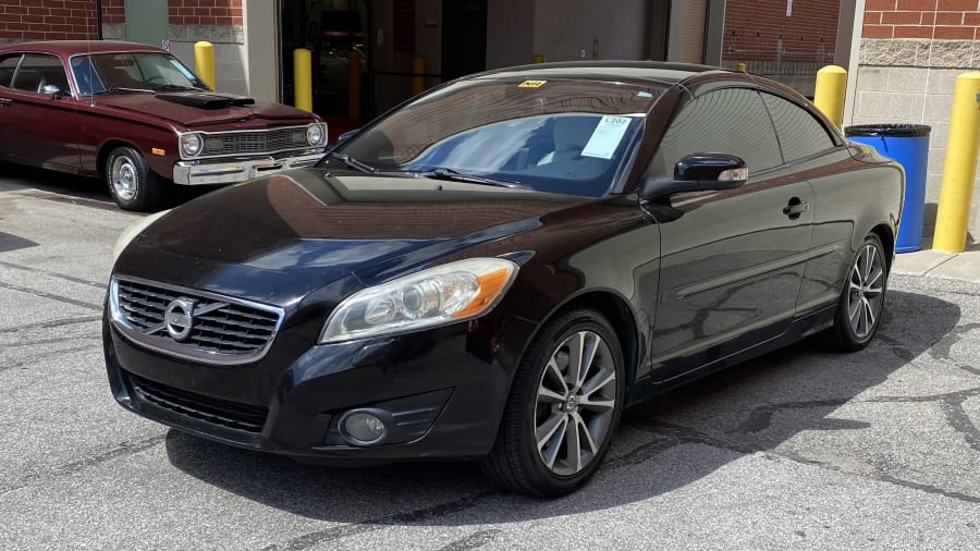 2011 Volvo C70 Convertible at Indy 2021 as L202 - Mecum Auctions