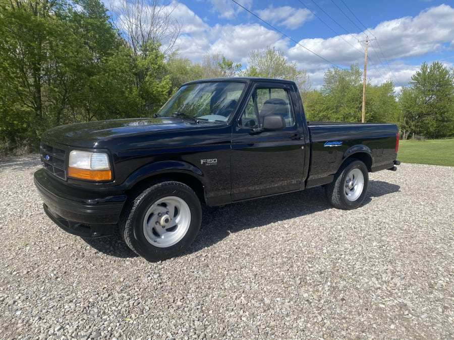 1994 Ford F150 SVT Lightning Pickup for Sale at Auction - Mecum Auctions