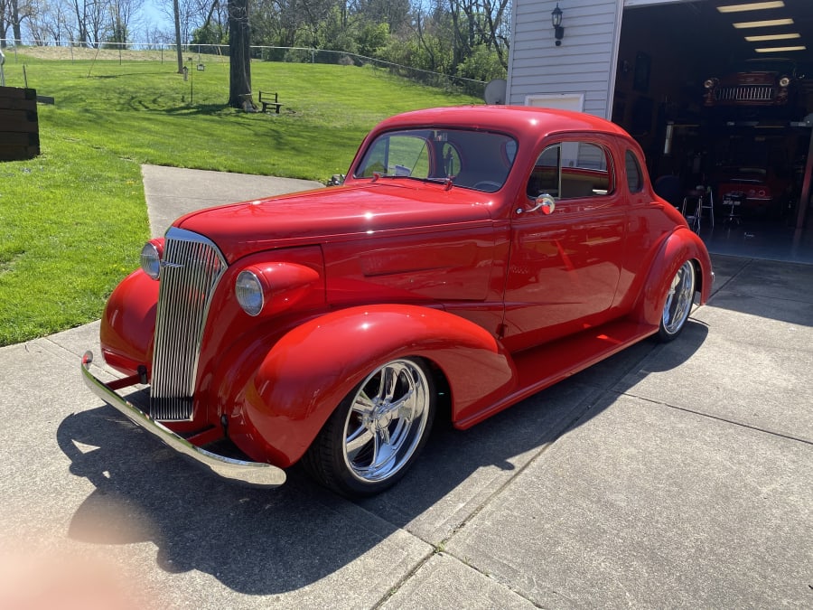 1937 Chevrolet Custom Coupe at Indy 2022 as K213 - Mecum Auctions