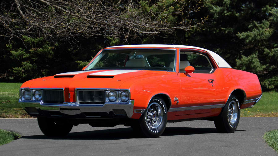 1970 Oldsmobile Cutlass SX at Indy 2022 as T223.1 - Mecum Auctions