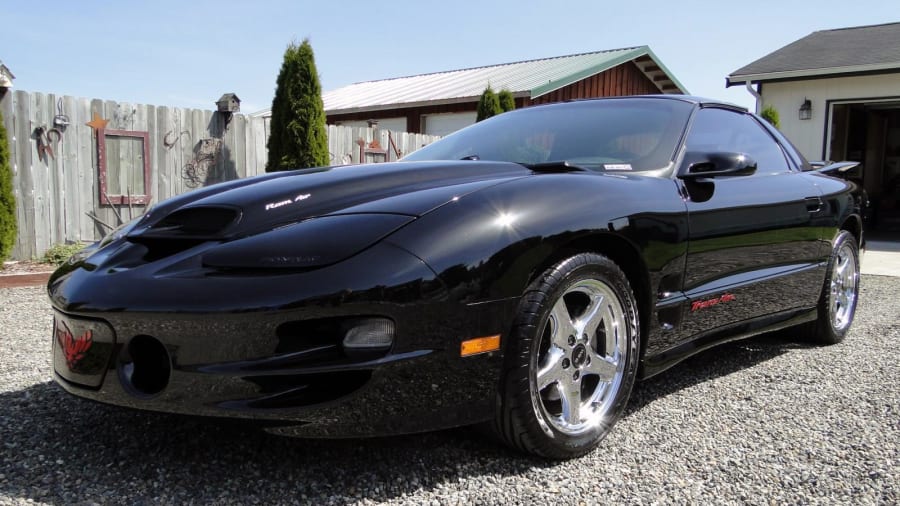 1998 Pontiac Trans Am at Seattle 2015 asF88 - Mecum Auctions
