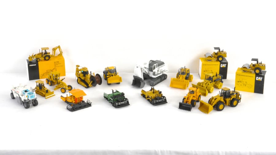 Model Construction Equipment And Tractors Lot Of 16 at The Toy Auction ...