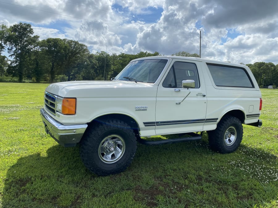 1987 Ford Bronco for Sale at Auction - Mecum Auctions