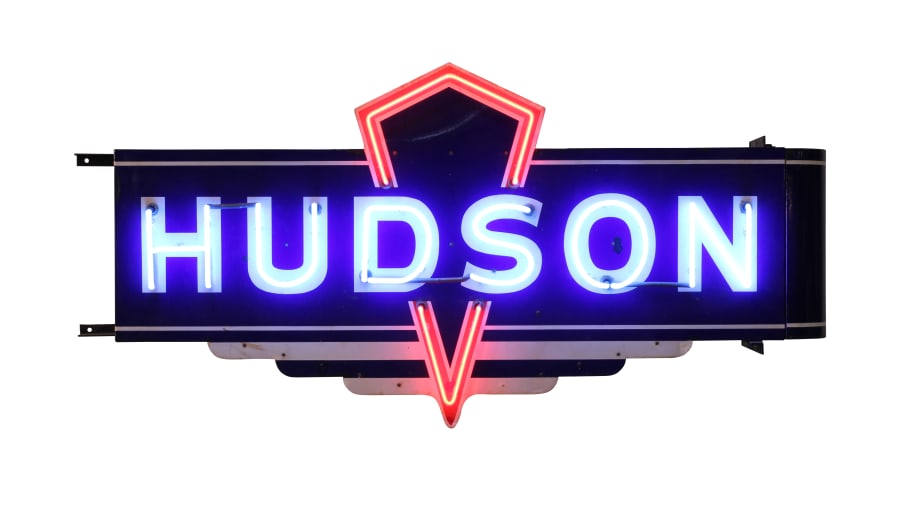 Hudson 90x46x16 at The Walker Sign Collection 2015 as F11 - Mecum Auctions