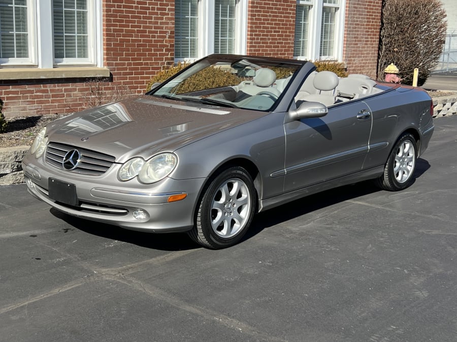2004 Mercedes-Benz CLK320 Convertible for Sale at Auction - Mecum Auctions