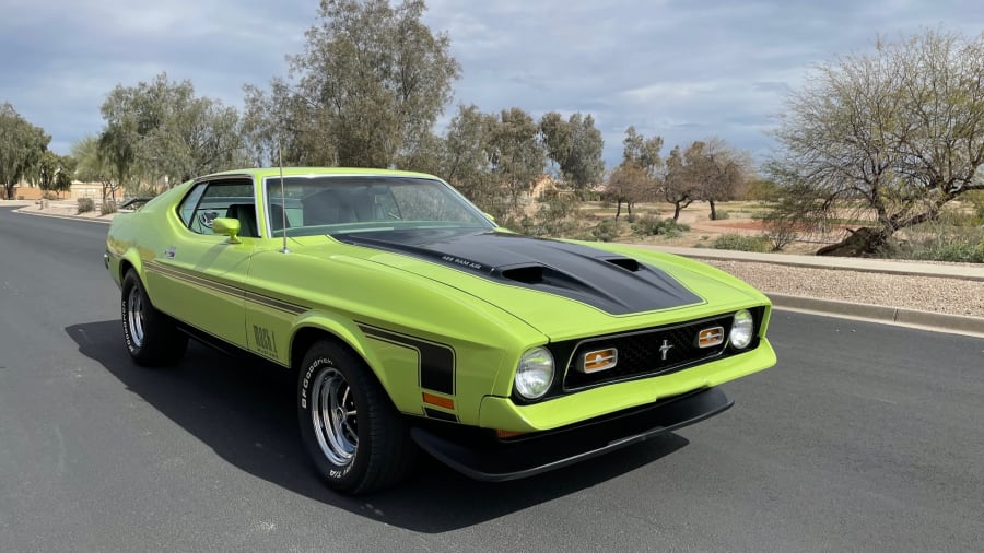 Mach 1 Lime Green