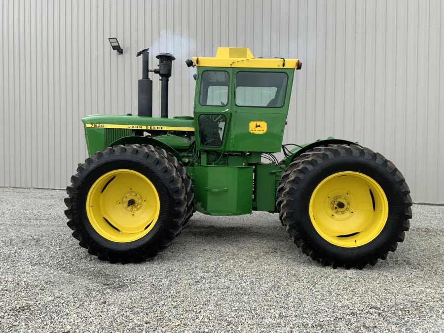 1973 John Deere 7520 for Sale at Auction - Mecum Auctions