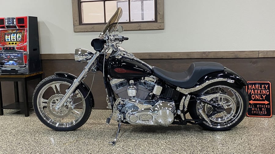 2005 Harley-Davidson FXST Softail for Sale at Auction - Mecum Auctions