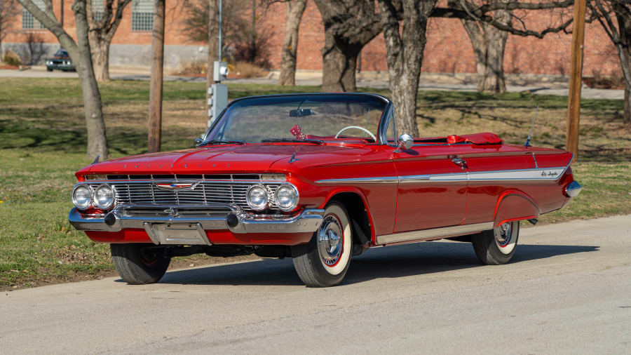1961 Chevrolet Impala Convertible for Sale at Auction - Mecum Auctions