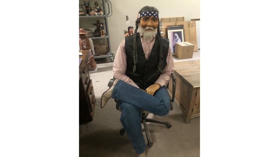 Talking Willie Nelson Mannequin for Sale at Auction - Mecum Auctions