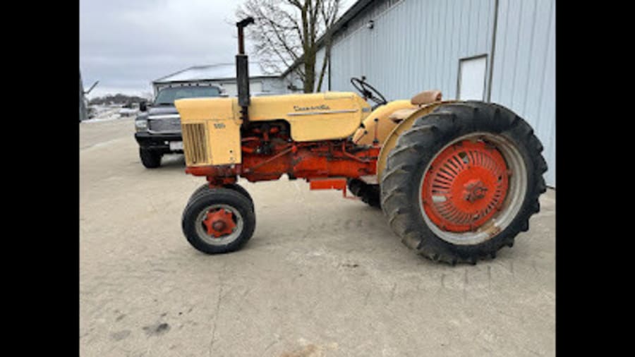 1964 Case 611-BH for Sale at Auction - Mecum Auctions