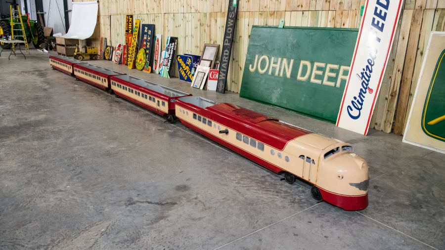 1940s-1950s The Streamliner Model G-12 Kiddie Train for Sale at Auction ...