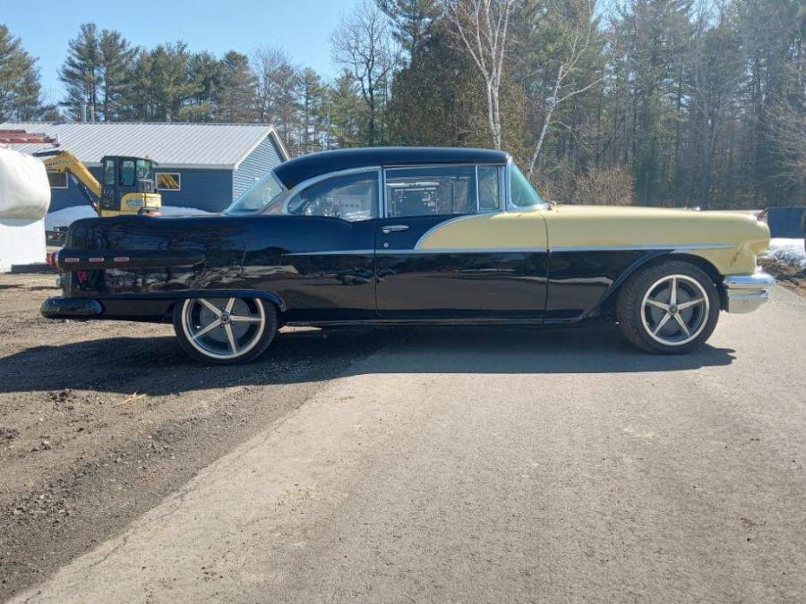 1956 Pontiac Chieftain Custom for Sale at Auction - Mecum Auctions